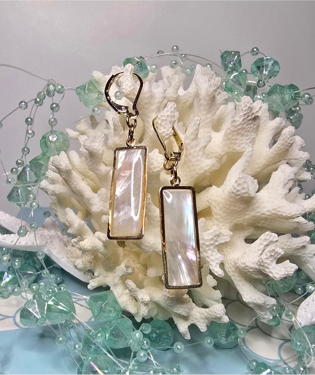 Rectangular shell earrings – simply made here